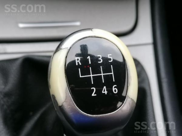 Black BMW 118 2008 in Valmiera, with an engine capacity of 2.00 L and mileage of 0 thousand km for 3550 €, photo 8 on AUTOMOTO.COM.LV