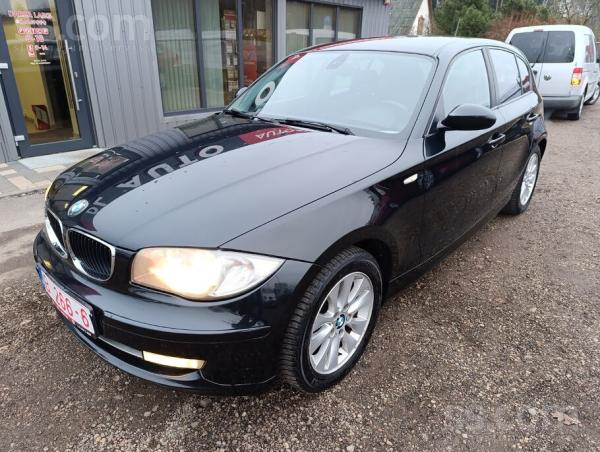 Black BMW 118 2008 in Valmiera, with an engine capacity of 2.00 L and mileage of 269 thousand km for 3550 €, photo 1 on AUTOMOTO.COM.LV