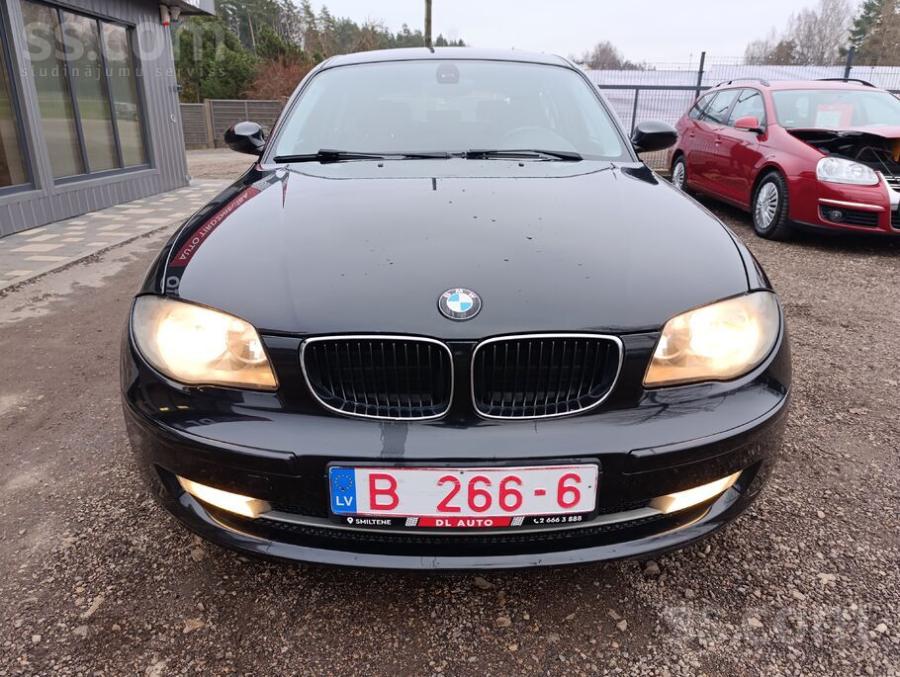 Melns BMW 118 2008 Valmiera, ar dzinēja tilpumu 2.00 L un nobraukumu 269 tūkst. km par 3550 €, foto 8 vietnē AUTOMOTO.COM.LV