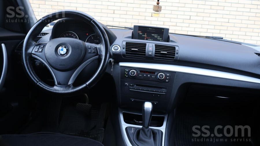 Black BMW 118 2008 in Riga, with an engine capacity of 2.00 L and mileage of 0 thousand km for 3490 €, photo 10 on AUTOMOTO.COM.LV