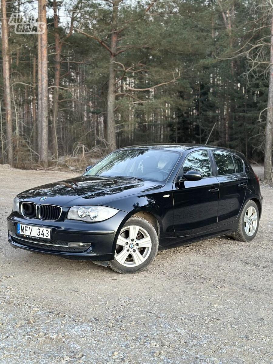 Melns BMW 118 2008 Viļņa, ar dzinēja tilpumu 2.00 L un nobraukumu 295 tūkst. km par 2650 €, foto 2 vietnē AUTOMOTO.COM.LV