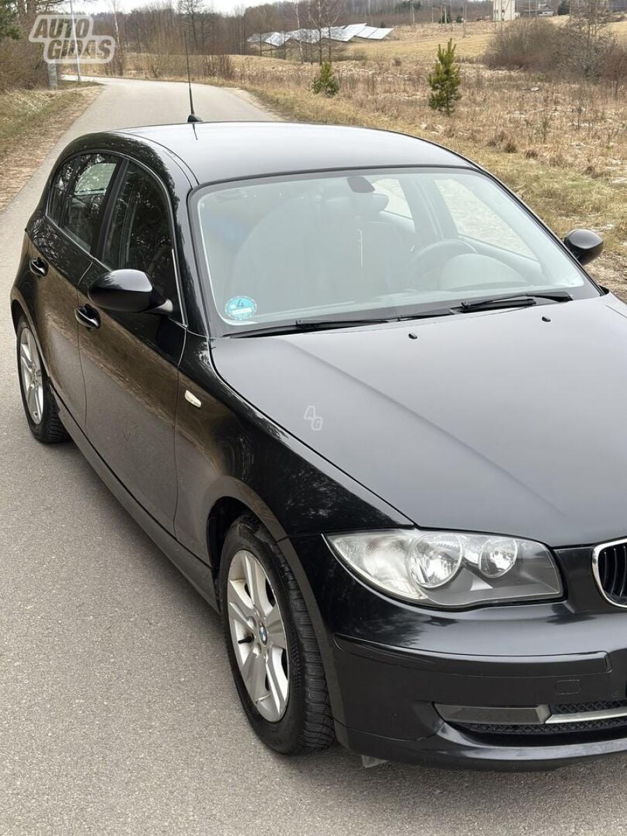 Melns BMW 118 2008 Viļņa, ar dzinēja tilpumu 2.00 L un nobraukumu 295 tūkst. km par 2650 €, foto 3 vietnē AUTOMOTO.COM.LV