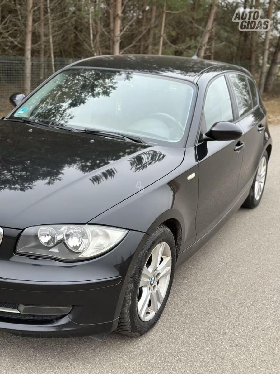 Melns BMW 118 2008 Viļņa, ar dzinēja tilpumu 2.00 L un nobraukumu 295 tūkst. km par 2650 €, foto 4 vietnē AUTOMOTO.COM.LV