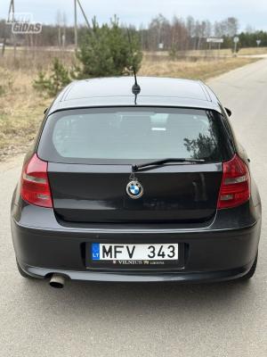 Melns BMW 118 2008 Viļņa, ar dzinēja tilpumu 2.00 L un nobraukumu 295 tūkst. km par 2650 €, foto 5 vietnē AUTOMOTO.COM.LV