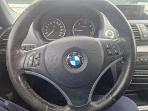 Melns BMW 118 2008 Kauņa, ar dzinēja tilpumu 2.00 L un nobraukumu 224 tūkst. km par 3900 €, foto 13 vietnē AUTOMOTO.COM.LV
