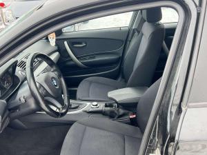 Melns BMW 118 2008 Kauņa, ar dzinēja tilpumu 2.00 L un nobraukumu 276 tūkst. km par 3550 €, foto 8 vietnē AUTOMOTO.COM.LV