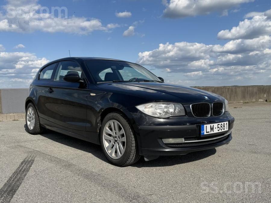 Melns BMW 118 2008 Rīga, ar dzinēja tilpumu 2.00 L un nobraukumu 323 tūkst. km par 2760 €, foto 3 vietnē AUTOMOTO.COM.LV