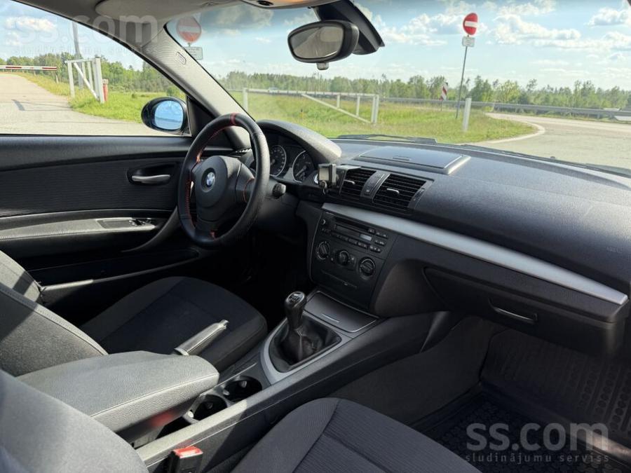 Melns BMW 118 2008 Rīga, ar dzinēja tilpumu 2.00 L un nobraukumu 323 tūkst. km par 2760 €, foto 7 vietnē AUTOMOTO.COM.LV