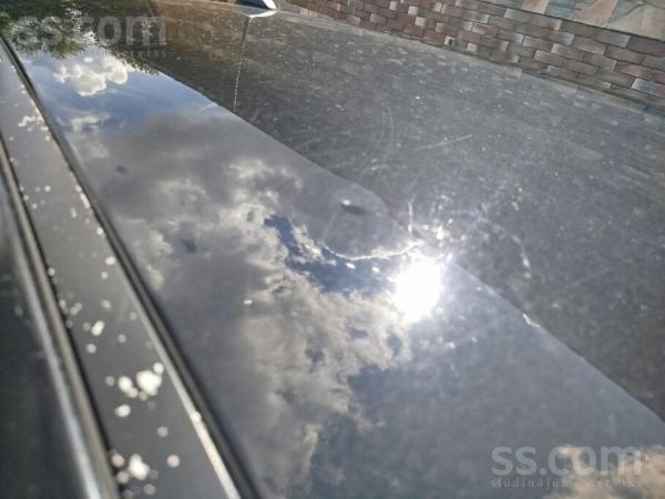 Black BMW 118 2008 in Riga, with an engine capacity of 2.00 L and mileage of 346 thousand km for 2500 €, photo 5 on AUTOMOTO.COM.LV