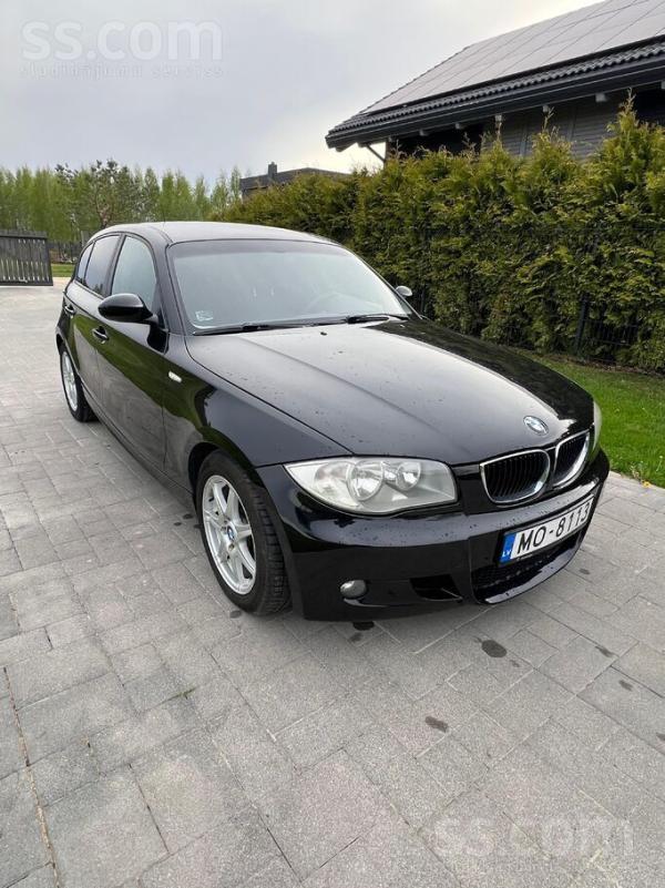 Melns BMW 118 2008 Rīga, ar dzinēja tilpumu 2.00 L un nobraukumu 318 tūkst. km par 4100 €, foto 7 vietnē AUTOMOTO.COM.LV