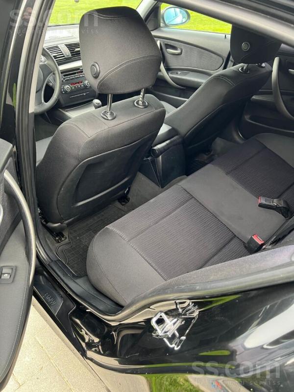 Melns BMW 118 2008 Rīga, ar dzinēja tilpumu 2.00 L un nobraukumu 318 tūkst. km par 4100 €, foto 9 vietnē AUTOMOTO.COM.LV