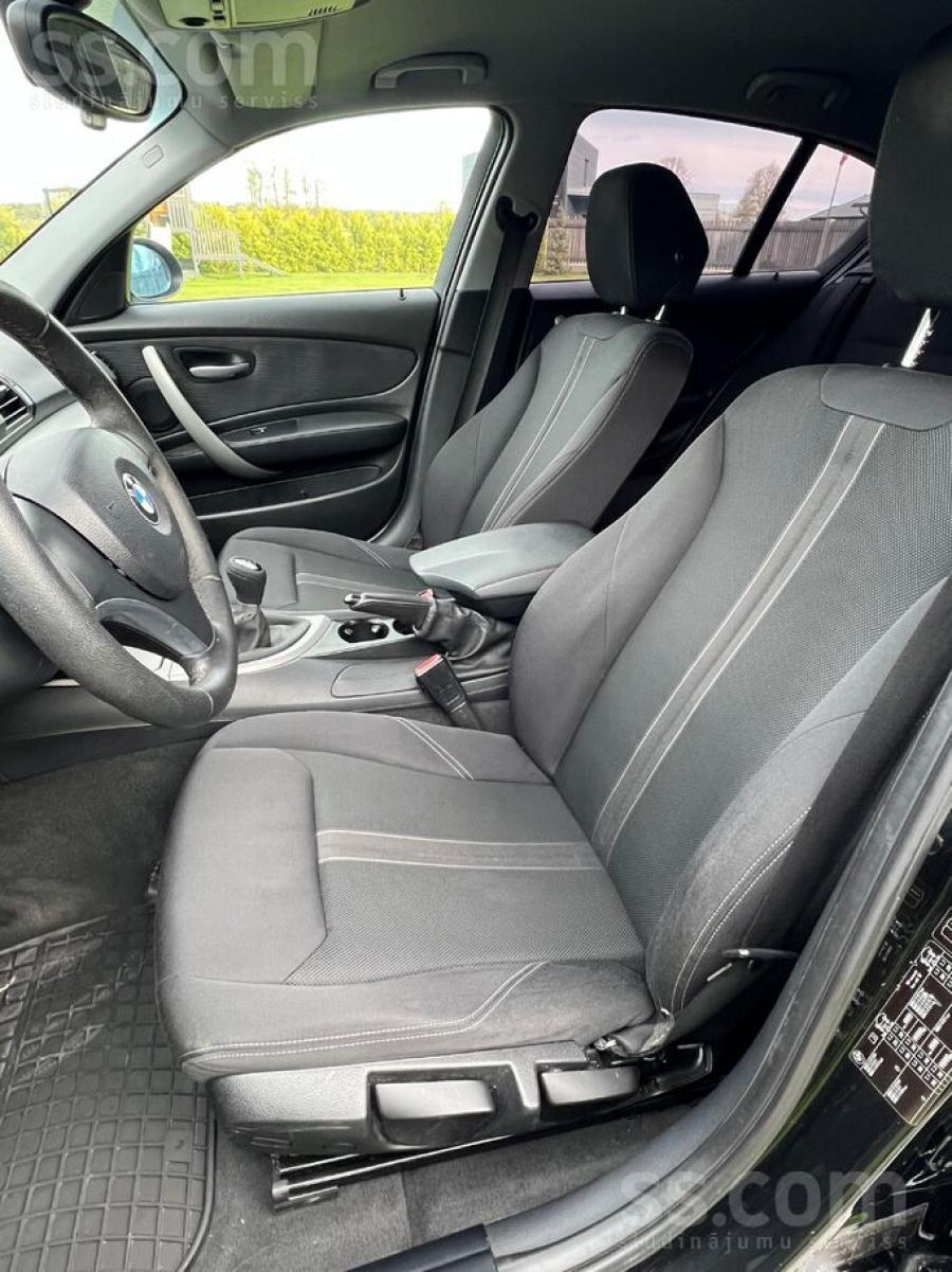 Melns BMW 118 2008 Rīga, ar dzinēja tilpumu 2.00 L un nobraukumu 318 tūkst. km par 4100 €, foto 16 vietnē AUTOMOTO.COM.LV