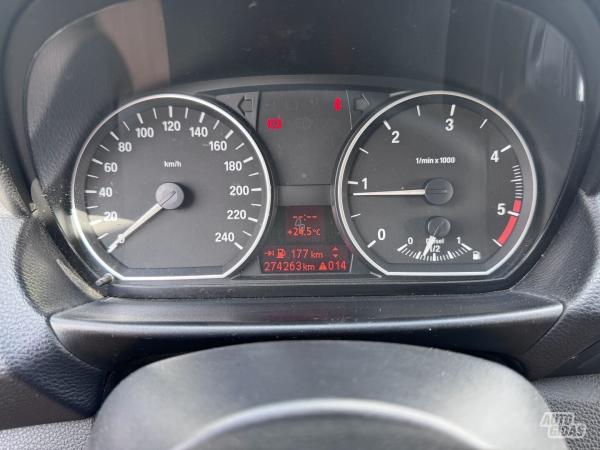 Black BMW 118 2008 in Kaunas, with an engine capacity of 2.00 L and mileage of 274 thousand km for 3499 €, photo 2 on AUTOMOTO.COM.LV