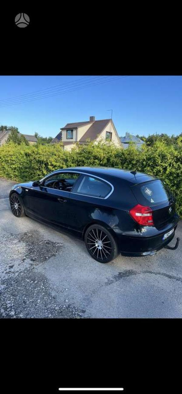 Melns BMW 118 2008 Kazlų Rūda, ar dzinēja tilpumu 2.00 L un nobraukumu 450 tūkst. km par 2550 €, foto 5 vietnē AUTOMOTO.COM.LV