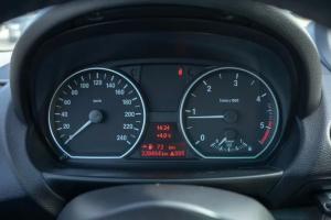 Melns BMW 118 2008 Liepāja, ar dzinēja tilpumu 2.00 L un nobraukumu 228 tūkst. km par 3200 €, foto 13 vietnē AUTOMOTO.COM.LV