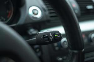 Melns BMW 118 2008 Liepāja, ar dzinēja tilpumu 2.00 L un nobraukumu 228 tūkst. km par 3200 €, foto 17 vietnē AUTOMOTO.COM.LV