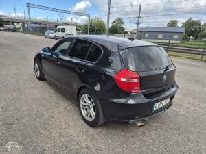 Black BMW 118 2008 in Siauliai, with an engine capacity of 2.00 L and mileage of 278 thousand km for 2300 €, photo 7 on AUTOMOTO.COM.LV