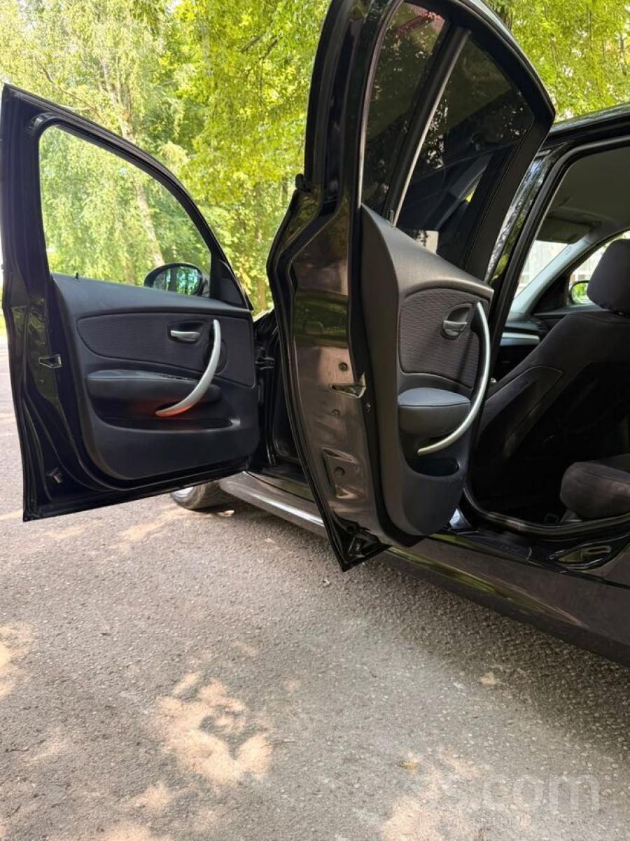Melns BMW 118 2008 Bauska, ar dzinēja tilpumu 2.00 L un nobraukumu 321 tūkst. km par 3250 €, foto 7 vietnē AUTOMOTO.COM.LV