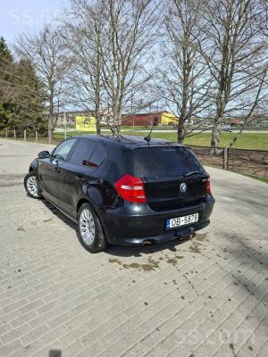 Melns BMW 118 2008 Talsi, ar dzinēja tilpumu 2.00 L un nobraukumu 442 tūkst. km par 1700 €, foto 5 vietnē AUTOMOTO.COM.LV