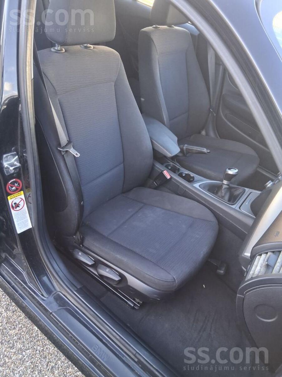 Black BMW 118 2008 in Jekabpils, with an engine capacity of 2.00 L and mileage of 283 thousand km for 2200 €, photo 9 on AUTOMOTO.COM.LV