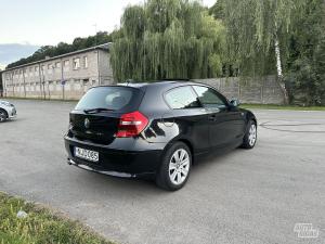 Черный БМВ 118 2008 в Каунас, объемом двигателя 2.00 л и пробегом 301 тыс. км за 2550 €, фото 5 на AUTOMOTO.COM.LV