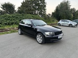 Black BMW 118 2008 in Kaunas, with an engine capacity of 2.00 L and mileage of 301 thousand km for 2550 €, photo 7 on AUTOMOTO.COM.LV