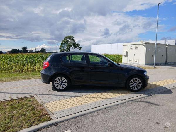 Melns BMW 118 2008 Marijampole, ar dzinēja tilpumu 2.00 L un nobraukumu 224 tūkst. km par 2650 €, foto 5 vietnē AUTOMOTO.COM.LV