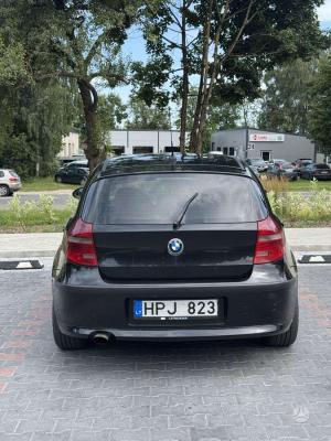 Melns BMW 118 2008 Viļņa, ar dzinēja tilpumu 2.00 L un nobraukumu 296 tūkst. km par 1799 €, foto 8 vietnē AUTOMOTO.COM.LV