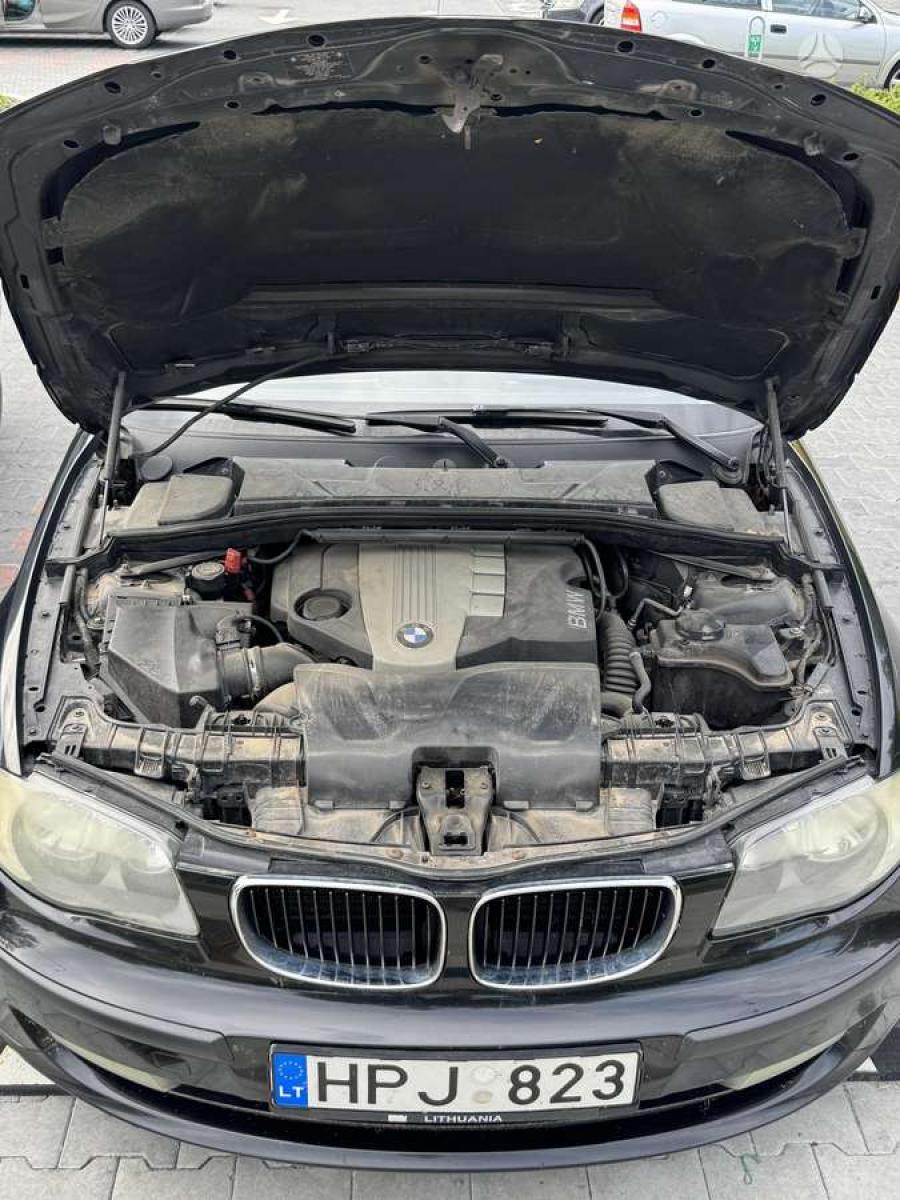 Melns BMW 118 2008 Viļņa, ar dzinēja tilpumu 2.00 L un nobraukumu 296 tūkst. km par 1799 €, foto 13 vietnē AUTOMOTO.COM.LV