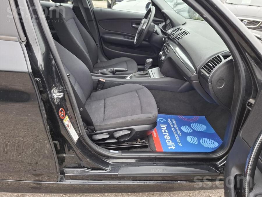 Black BMW 118 2008 in Talsi, with an engine capacity of 2.00 L and mileage of 261 thousand km for 3900 €, photo 13 on AUTOMOTO.COM.LV