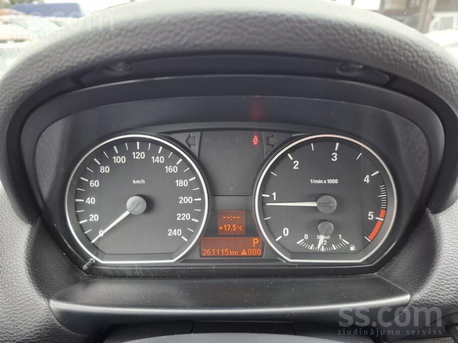 Black BMW 118 2008 in Talsi, with an engine capacity of 2.00 L and mileage of 261 thousand km for 3900 €, photo 18 on AUTOMOTO.COM.LV