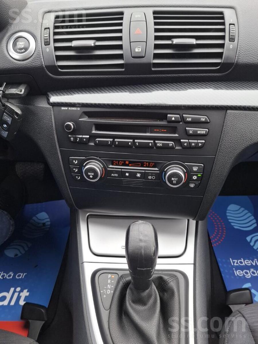 Black BMW 118 2008 in Talsi, with an engine capacity of 2.00 L and mileage of 261 thousand km for 3900 €, photo 20 on AUTOMOTO.COM.LV