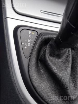 Black BMW 118 2008 in Talsi, with an engine capacity of 2.00 L and mileage of 261 thousand km for 3900 €, photo 21 on AUTOMOTO.COM.LV