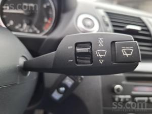 Black BMW 118 2008 in Talsi, with an engine capacity of 2.00 L and mileage of 261 thousand km for 3900 €, photo 29 on AUTOMOTO.COM.LV