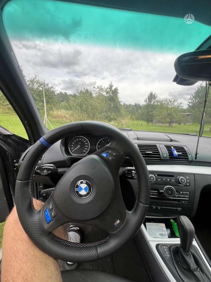 Melns BMW 118 2008 Varėna, ar dzinēja tilpumu 2.00 L un nobraukumu 305 tūkst. km par 4700 €, foto 8 vietnē AUTOMOTO.COM.LV