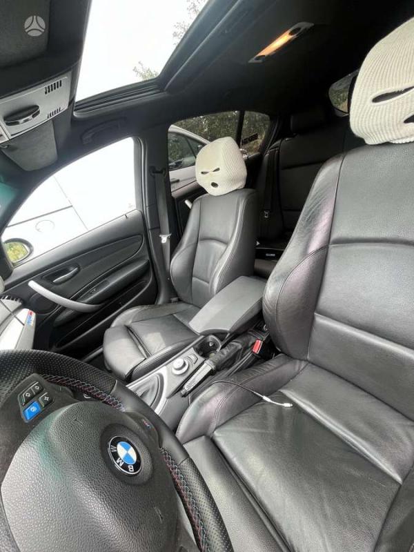 Melns BMW 118 2008 Varėna, ar dzinēja tilpumu 2.00 L un nobraukumu 305 tūkst. km par 4700 €, foto 10 vietnē AUTOMOTO.COM.LV