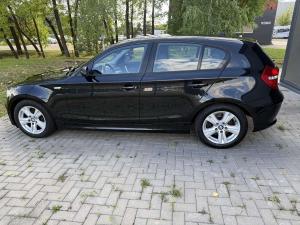 Black BMW 118 2008 in Kaunas, with an engine capacity of 2.00 L and mileage of 282 thousand km for 2450 €, photo 5 on AUTOMOTO.COM.LV