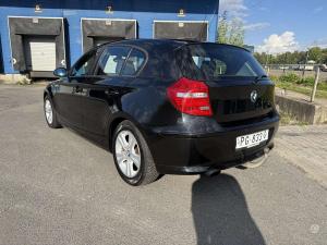 Black BMW 118 2008 in Kaunas, with an engine capacity of 2.00 L and mileage of 282 thousand km for 2450 €, photo 11 on AUTOMOTO.COM.LV