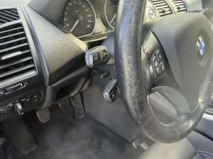 Black BMW 118 2008 in Kaunas, with an engine capacity of 2.00 L and mileage of 282 thousand km for 2450 €, photo 16 on AUTOMOTO.COM.LV