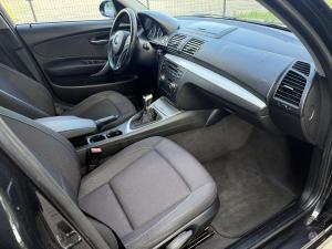 Black BMW 118 2008 in Kaunas, with an engine capacity of 2.00 L and mileage of 282 thousand km for 2450 €, photo 22 on AUTOMOTO.COM.LV