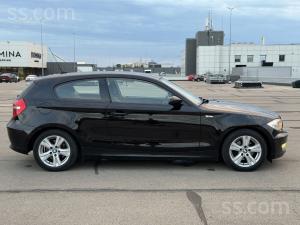 Melns BMW 118 2008 Rīga, ar dzinēja tilpumu 2.00 L un nobraukumu 342 tūkst. km par 2750 €, foto 13 vietnē AUTOMOTO.COM.LV