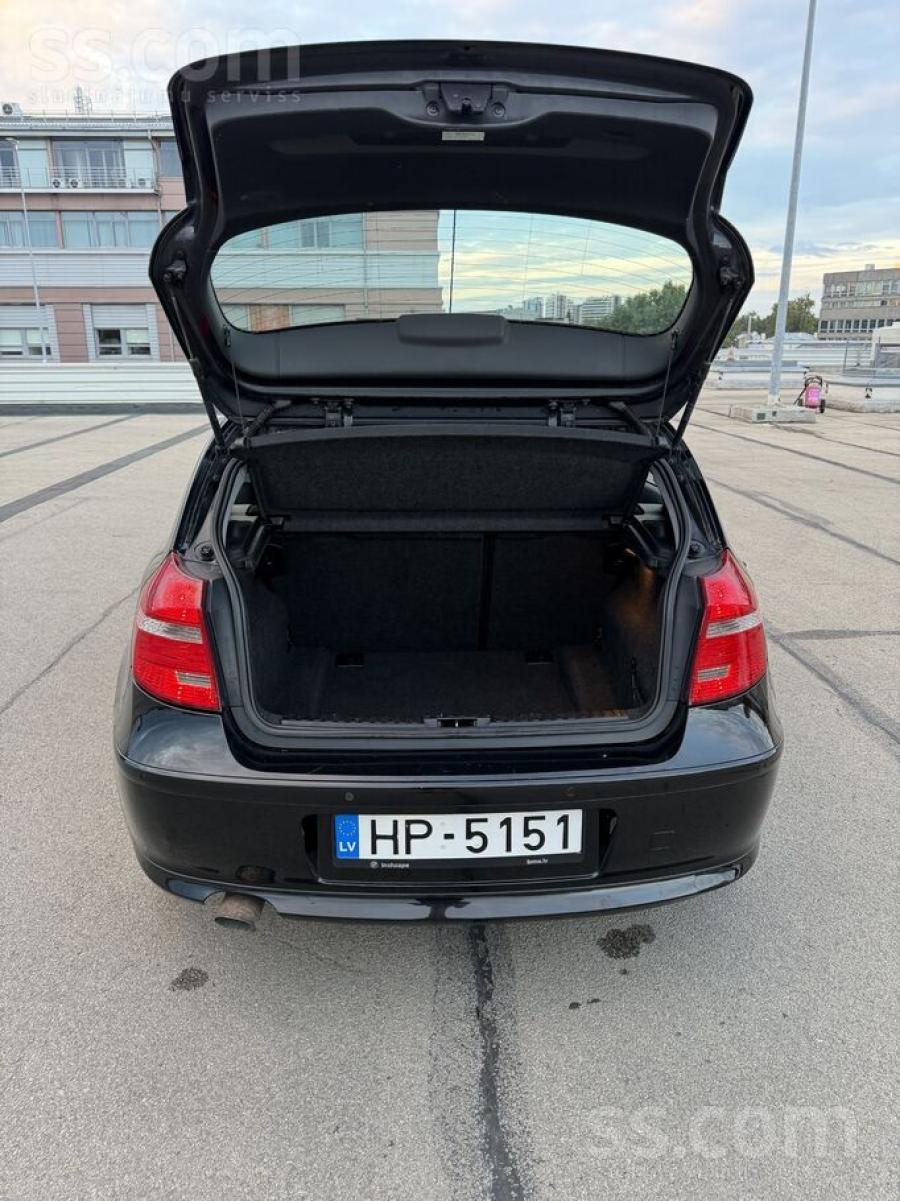 Melns BMW 118 2008 Rīga, ar dzinēja tilpumu 2.00 L un nobraukumu 342 tūkst. km par 2750 €, foto 14 vietnē AUTOMOTO.COM.LV
