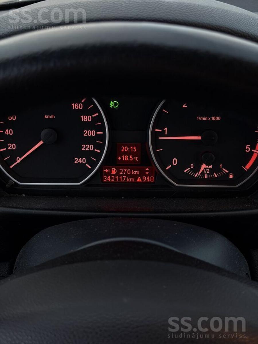 Melns BMW 118 2008 Rīga, ar dzinēja tilpumu 2.00 L un nobraukumu 342 tūkst. km par 2750 €, foto 17 vietnē AUTOMOTO.COM.LV