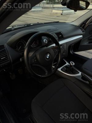 Melns BMW 118 2008 Rīga, ar dzinēja tilpumu 2.00 L un nobraukumu 342 tūkst. km par 2750 €, foto 21 vietnē AUTOMOTO.COM.LV