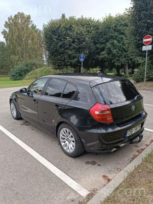 Melns BMW 118 2008 Rīga, ar dzinēja tilpumu 2.00 L un nobraukumu 453 tūkst. km par 2500 €, foto 5 vietnē AUTOMOTO.COM.LV