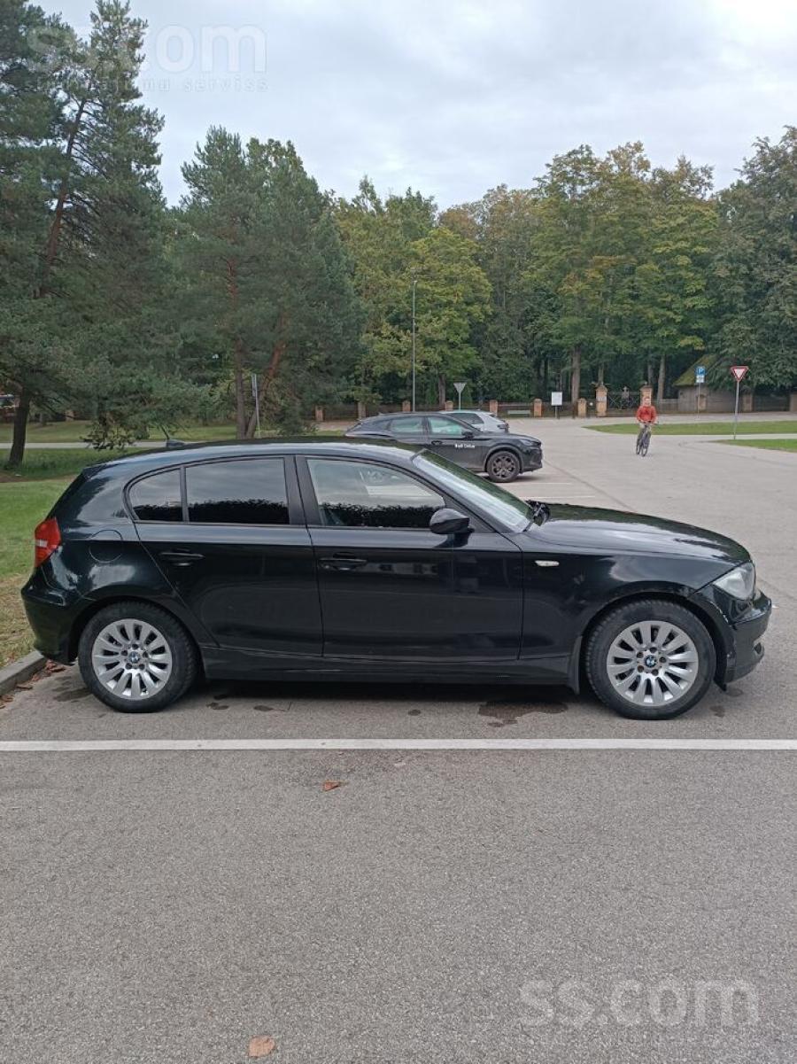 Melns BMW 118 2008 Rīga, ar dzinēja tilpumu 2.00 L un nobraukumu 453 tūkst. km par 2500 €, foto 7 vietnē AUTOMOTO.COM.LV
