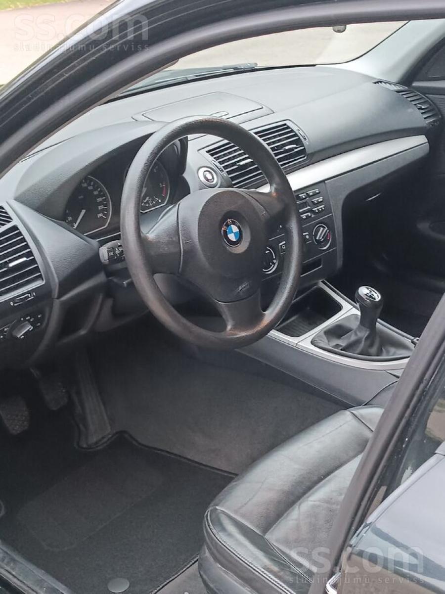 Melns BMW 118 2008 Rīga, ar dzinēja tilpumu 2.00 L un nobraukumu 453 tūkst. km par 2500 €, foto 10 vietnē AUTOMOTO.COM.LV