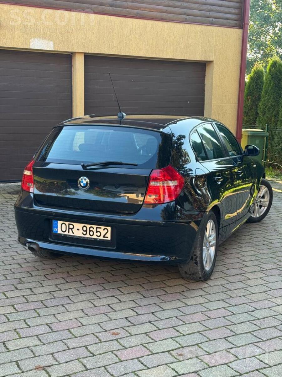 Melns BMW 118 2008 Talsi, ar dzinēja tilpumu 2.00 L un nobraukumu 209 tūkst. km par 4400 €, foto 3 vietnē AUTOMOTO.COM.LV
