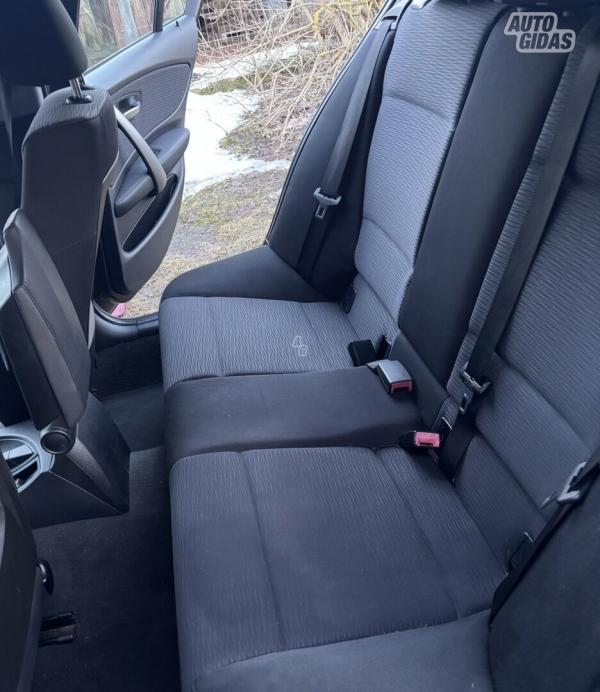 Melns BMW 118 2009 Viļņa, ar dzinēja tilpumu 2.00 L un nobraukumu 215 tūkst. km par 2500 €, foto 8 vietnē AUTOMOTO.COM.LV