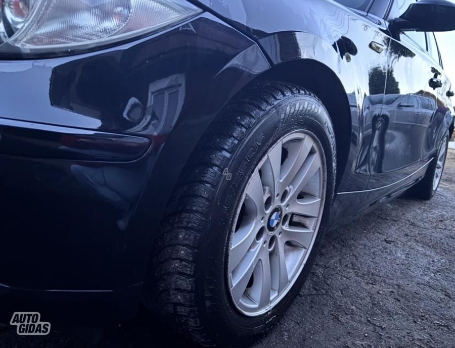 Melns BMW 118 2009 Viļņa, ar dzinēja tilpumu 2.00 L un nobraukumu 215 tūkst. km par 2500 €, foto 18 vietnē AUTOMOTO.COM.LV